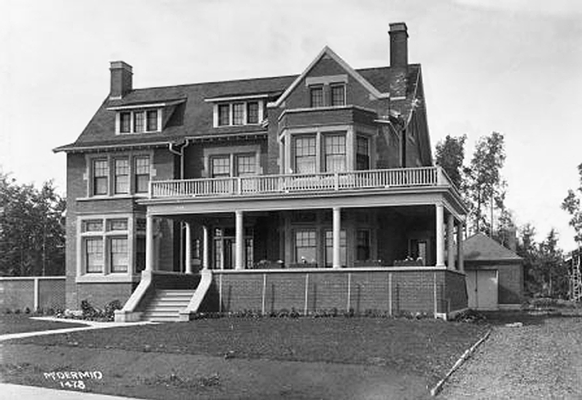 Scottish Baronial - Edmonton Historical Board